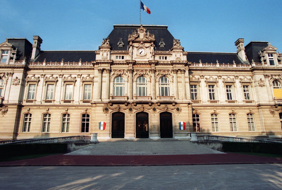 Droit des étrangers: la préfecture du Rhône épinglée pour ses délais de ...